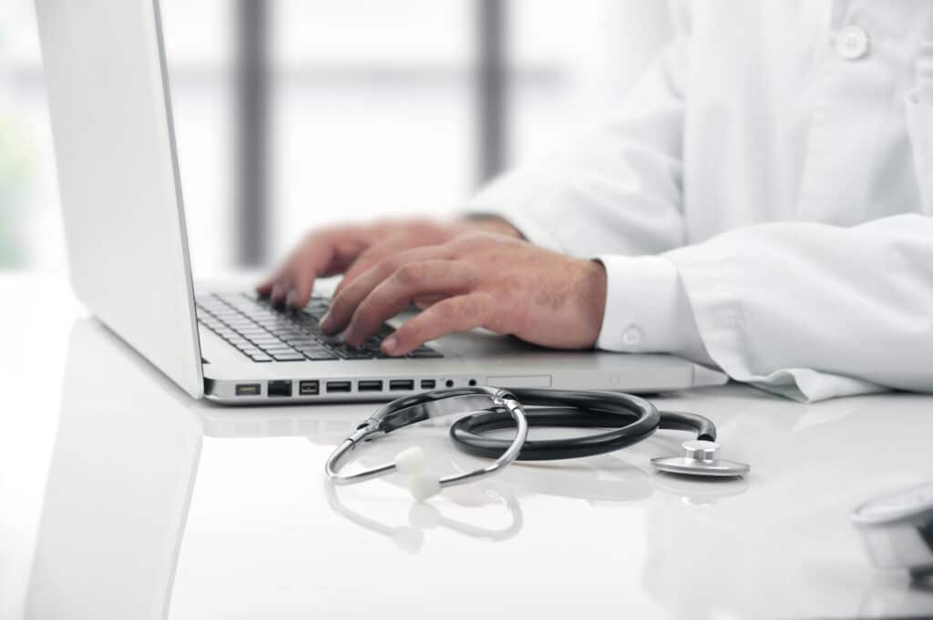 About Dr Hansen - Dr Peter Hansen